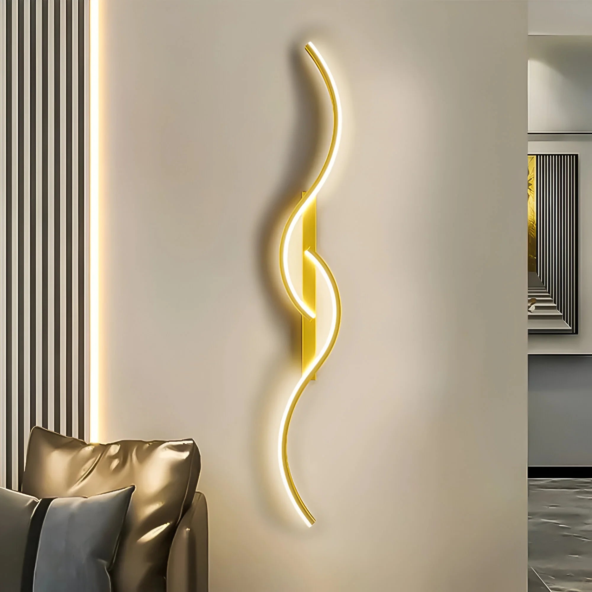 WaveGlow – Modern Curved Wall Light