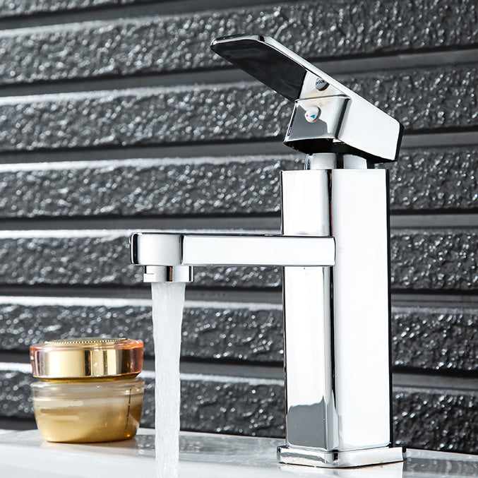 BowLift | Cubic Basin Faucet Simple Low Arc Bathroom Faucet with 1 Hol